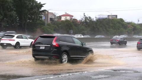 Vehicles drive through flooded portion of Highway 280 | Haystack News