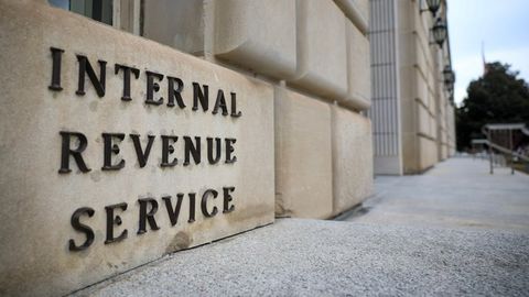 IRS Says Churches Can Endorse Political Candidates | Haystack News
