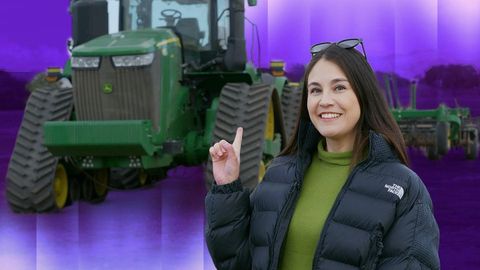 See John Deere's Second-Gen Self-Driving Tractor in Action | Haystack News