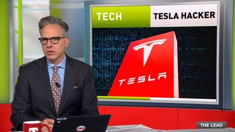 Hacker uncovers Tesla crash evidence in minutes | Haystack News