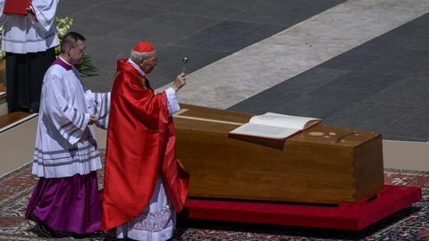 CNN Vatican analyst reveals ‘most beautiful part’ of Pope’s funeral | Haystack News