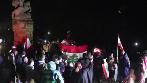 CNN reporter describes the mood in Lebanon after ceasefire agreement ...