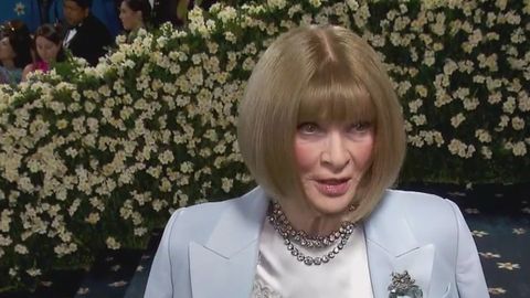 Anna Wintour steps down as editor-in-chief at Vogue | Haystack News