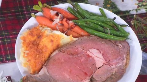 Holiday feast favorites with Polly's Pies | Haystack News