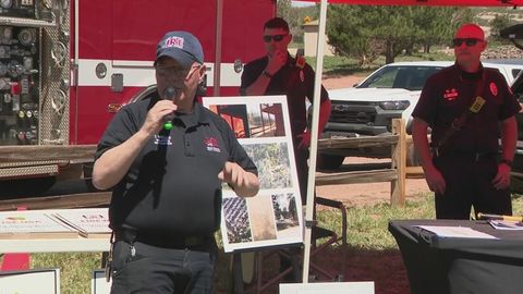 Morrison residents, firefighter prepare for wildfires | Haystack News