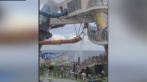 Royal Caribbean water slide panel breaks | Haystack News