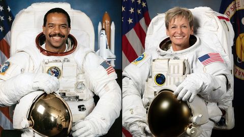 2 pioneering NASA astronauts inducted into Hall of Fame | Haystack News