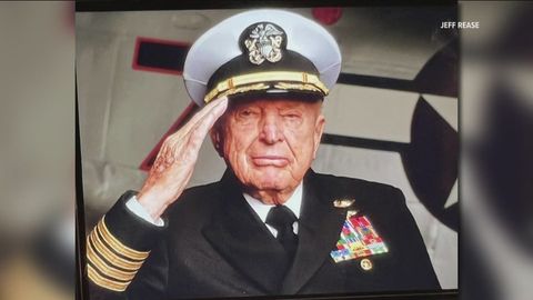 Royce Williams, 100, to receive Medal of Honor 71 years after secret ...