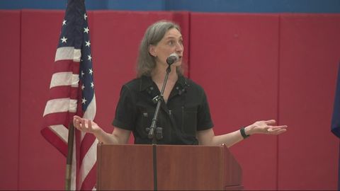 Oregon's Rep. Maxine Dexter will travel to El Salvador to demand ...