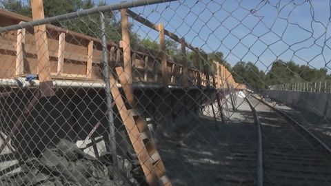 Mayor says Del Rio Trail pedestrian bridge could open by October ...