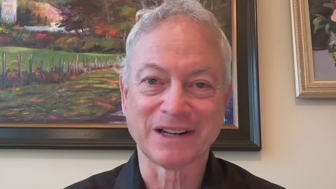 'Forrest Gump' Lt. Dan actor Gary Sinise builds smart homes for ...