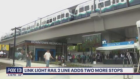 Seattle's light rail extension officially opens in Redmond, WA ...