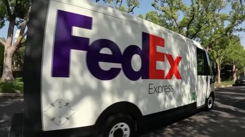 FedEx shares tumble as customers opt for slow and cheap | Haystack News