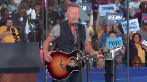 20,000 Strong Harris Rally Included Appearances by Bruce Springsteen ...