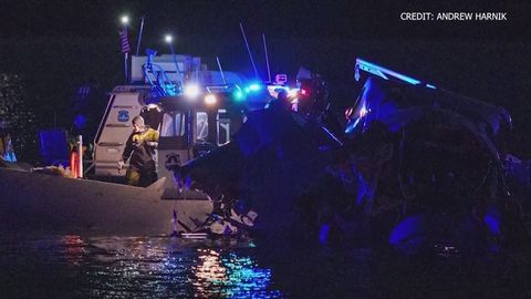 Salvage teams to begin lifting wreckage of American Airlines flight out ...