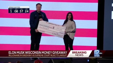 Elon Musk in Green Bay gives away $2 million ahead of Supreme Court ...