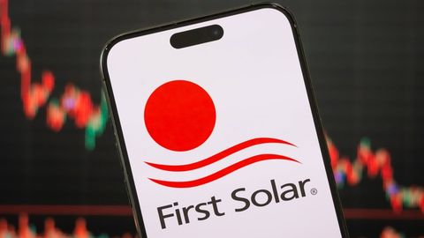 First Solar stock drops on earnings, lowered full-year guidance ...