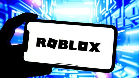 Roblox, Shake Shack, Keurig Dr Pepper: Market Minute | Haystack News