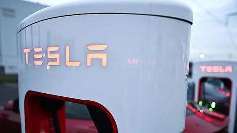 Tesla sales in Germany decline, furthering weakness in EU | Haystack News