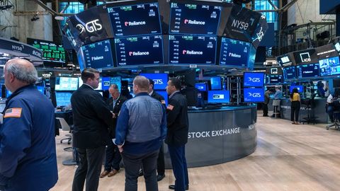 Dow, S&P 500 close at records highs | Haystack News