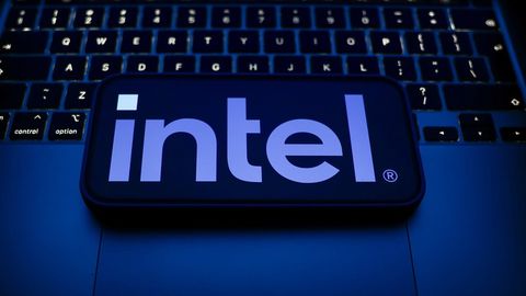Why this strategist says Intel is making 'a mess' | Haystack News