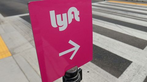 Lyft plans to launch Mobileye robotaxis in Dallas in 2026 | Haystack News
